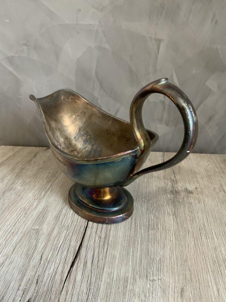 DER DEUTSCHE HOF GRAVY BOAT - Memorabilia of War