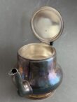 ADOLF HITLER TEAPOT - Memorabilia of War