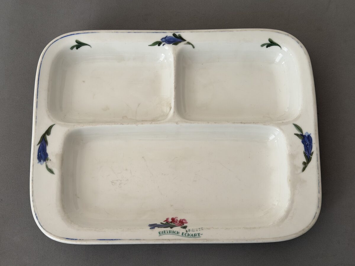 BERCHTESGADEN HUTTE DIETRICH ECKART DINING TRAY | Memorabilia of War